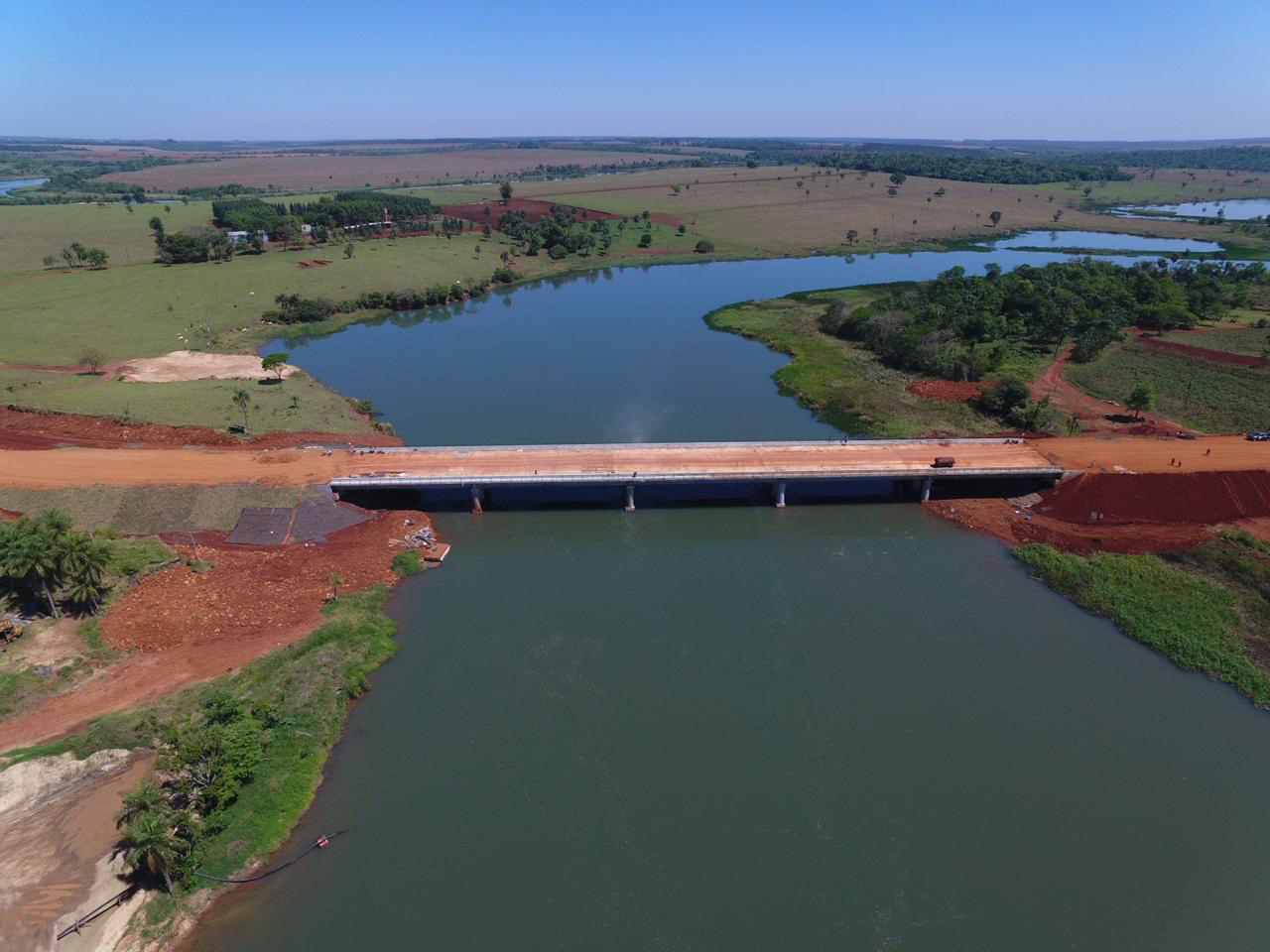 Grupo Saceem finalizó su primera obra en Paraguay, el primer puente ...
